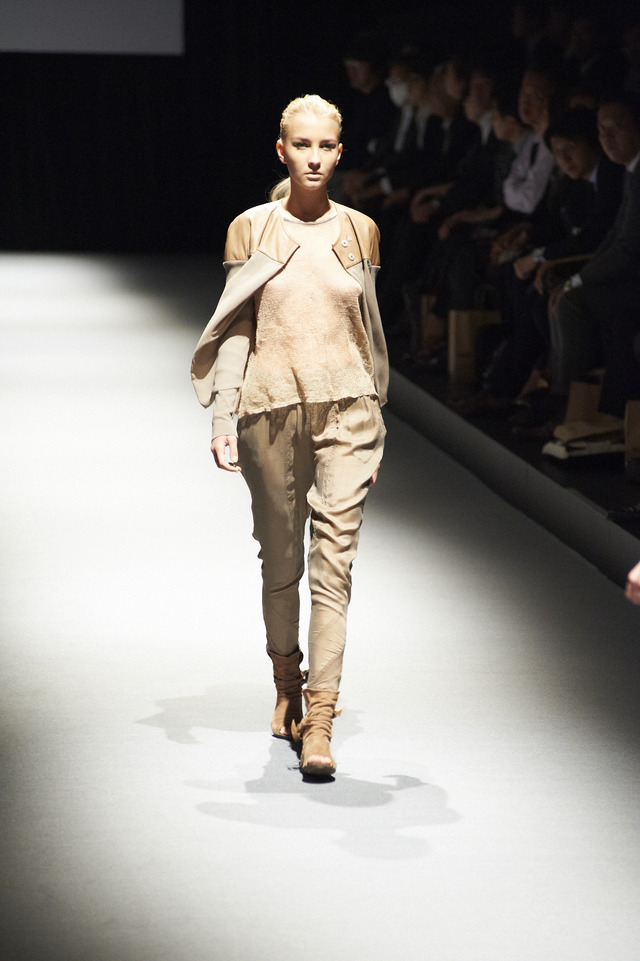 [Tokyo Collection 2013SS] Chinese global brand "JNBY" makes its first ...