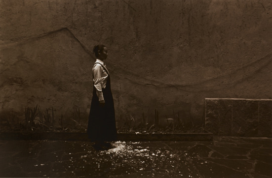 [PHOTO] A photo exhibition featuring black-and-white photographs by ...