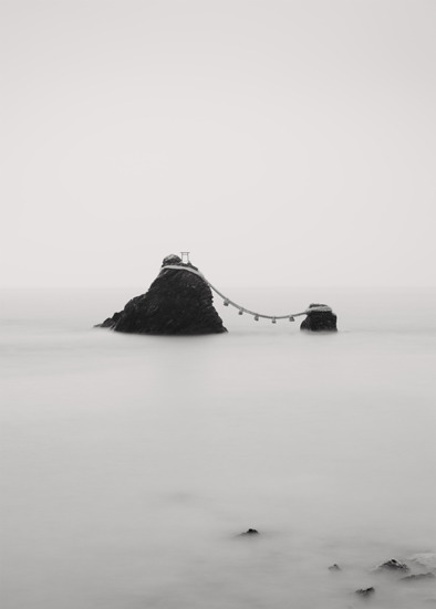 [PHOTO] A photo exhibition featuring black-and-white photographs by ...