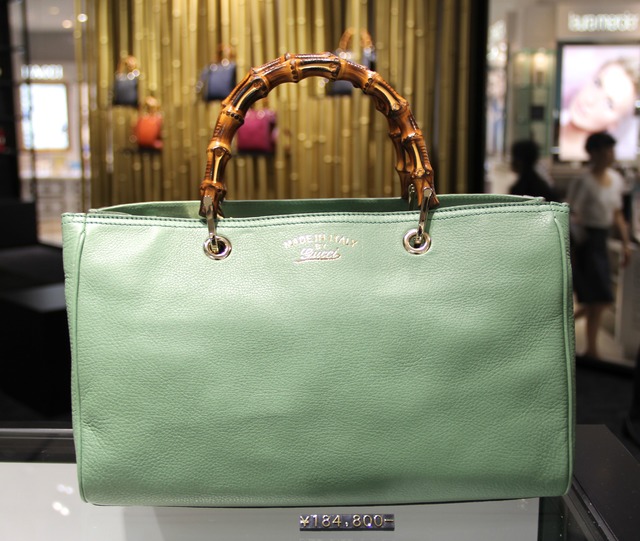 Gucci's iconic "Bamboo" collection is all here, including bags ...