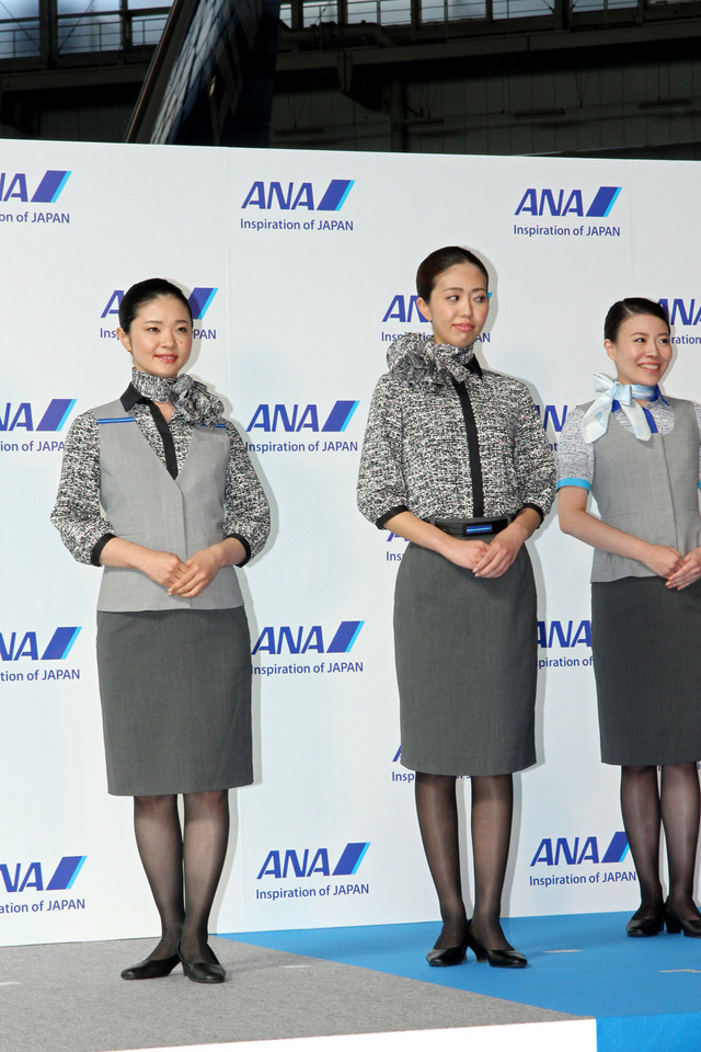ANA unveils new uniforms designed by Prabal Gurung, unveiled by Yuzuru ...