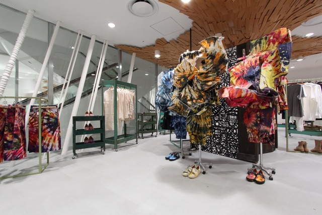 Craig Green's cardboard collection on display at Dover Ginza | FASHION ...