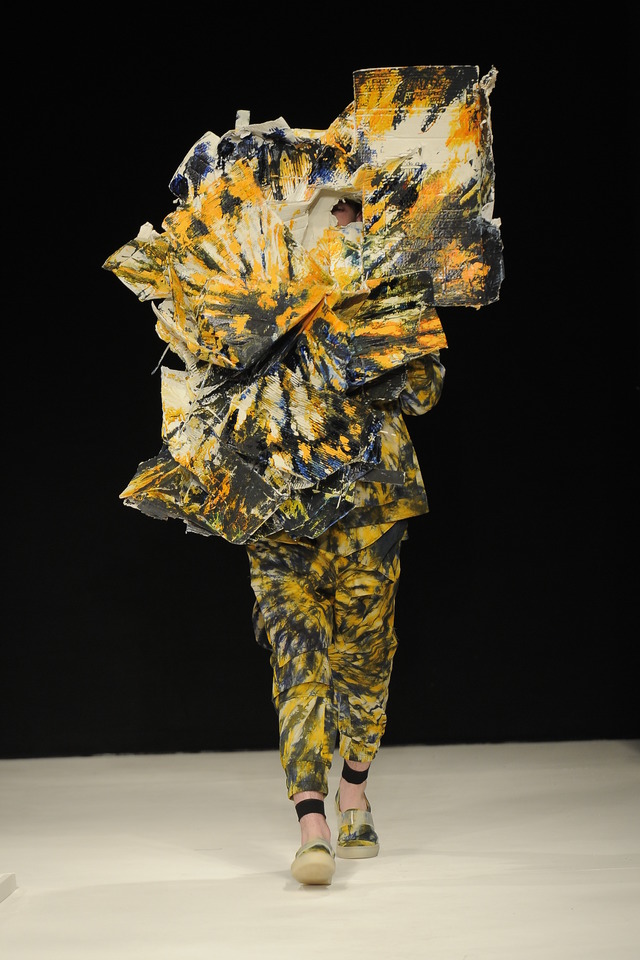 Craig Green's cardboard collection on display at Dover Ginza | PHOTO(3/ ...