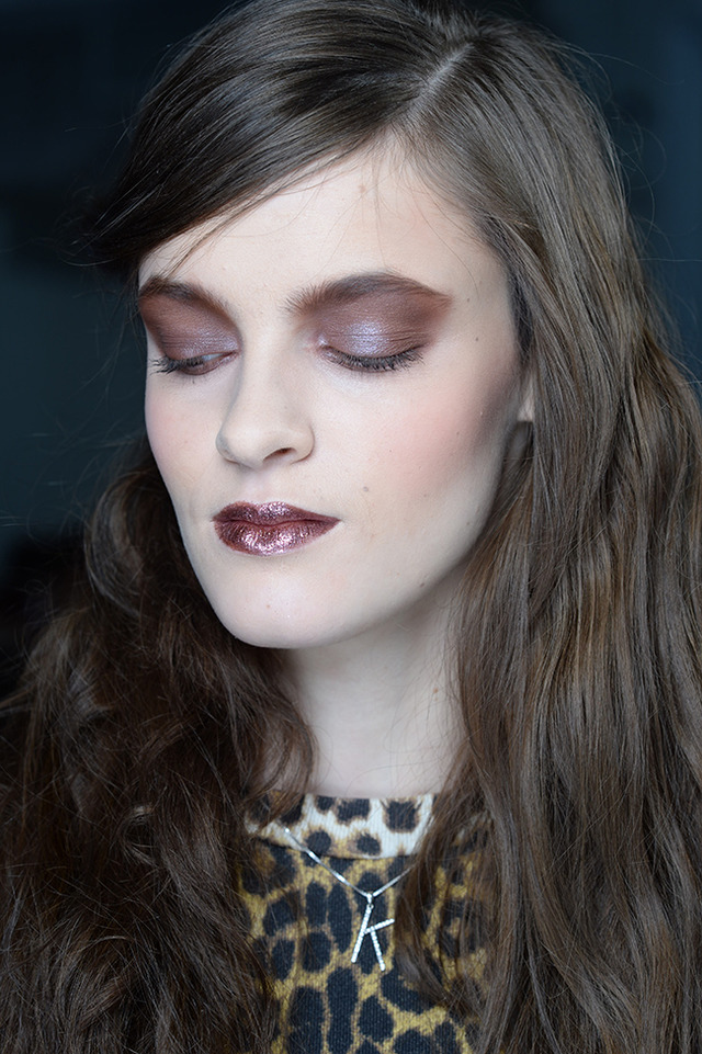 Rodarte is a nostalgic makeup that embodies transience. | PHOTO(13/22 ...