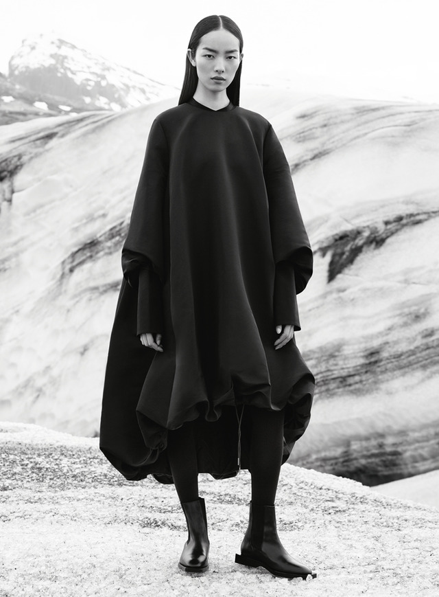 ダイアナ・ヴリーランドの孫が登場、『COS magazine』2015-16秋冬配布を開始 | PHOTO(16/17) | FASHION ...
