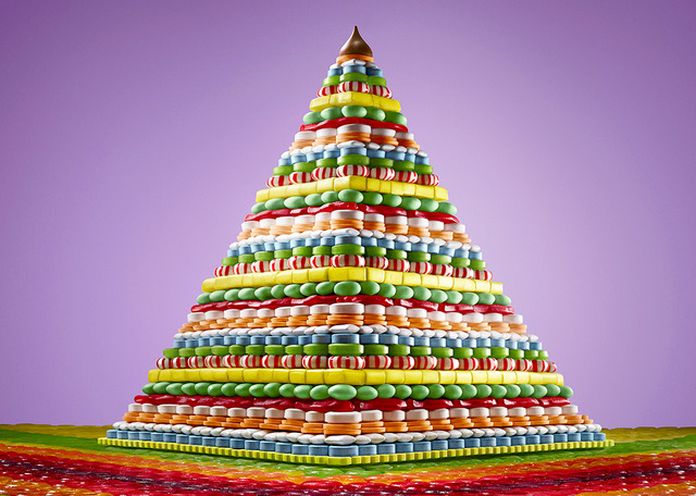 A New York photographer creates a psychedelic world with intricate ...