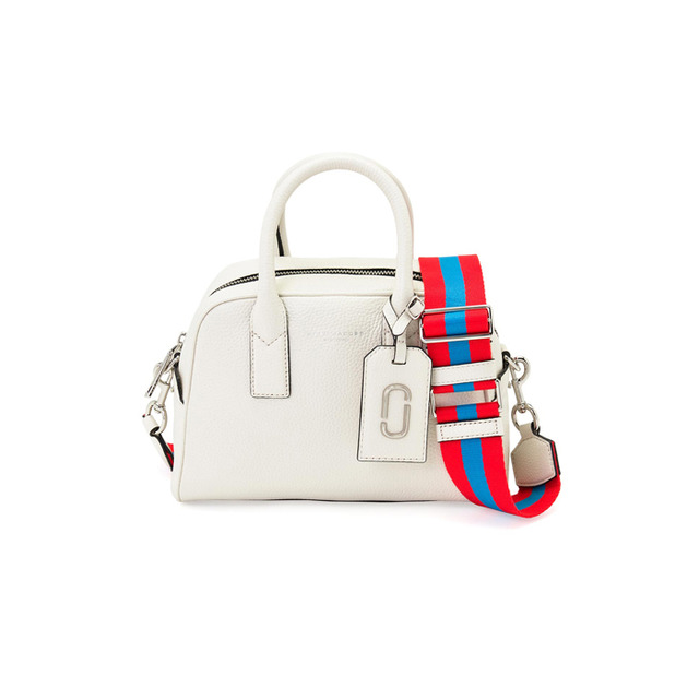 The new Marc Jacobs symbol is the bold "J mark" | PHOTO(2/5) | FASHION ...