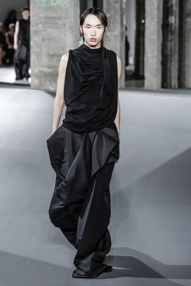 An adventure in color, shape, and material. Rick Owens' Freestyle ...