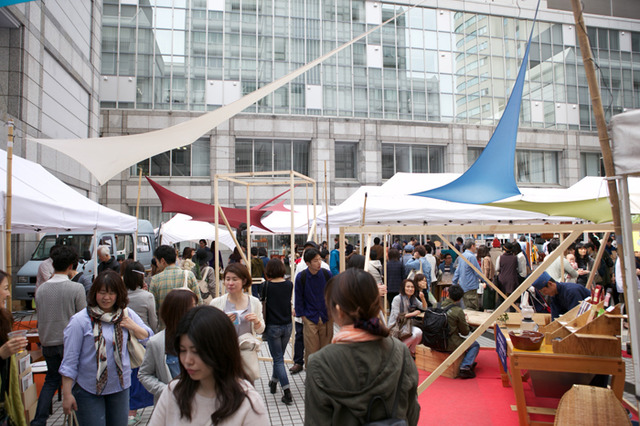 日本の伝統工芸や世界のクラフトアイテムが大集結！第2回「TOKYO CRAFT MARKET」が青山で開催 | PHOTO(2/11 ...