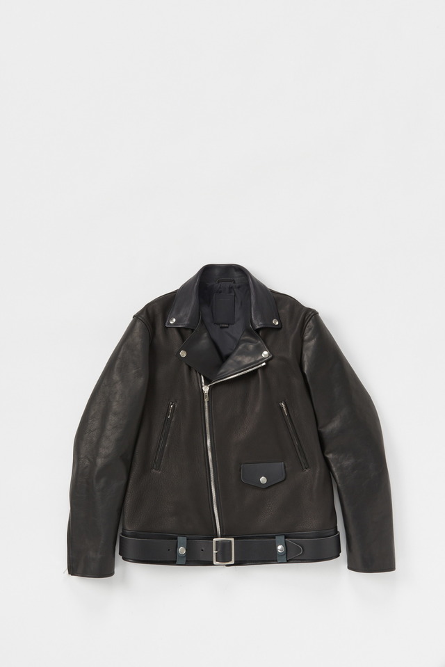 Hender Scheme's new collection features high-quality leather shoes and ...