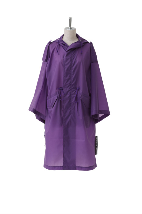 Beautiful People: Colorful raincoats and tote bags to make rainy days ...
