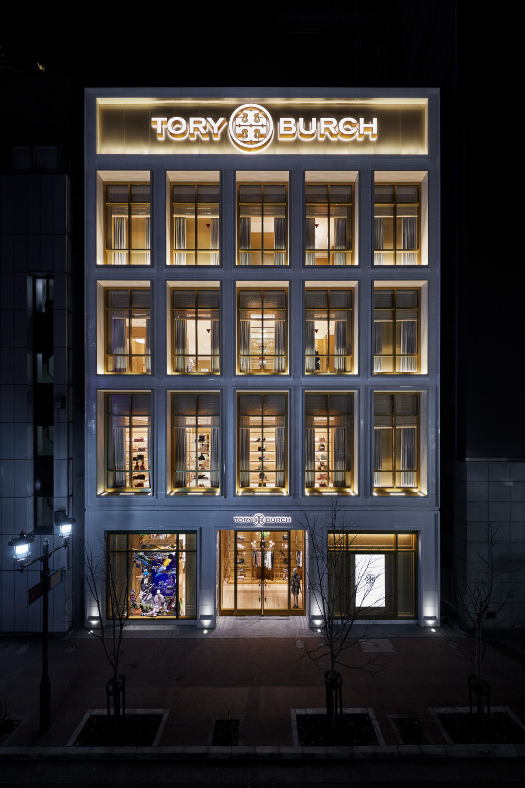 Tory Burch flagship store opens in Ginza! Holiday gifts for each of the ...