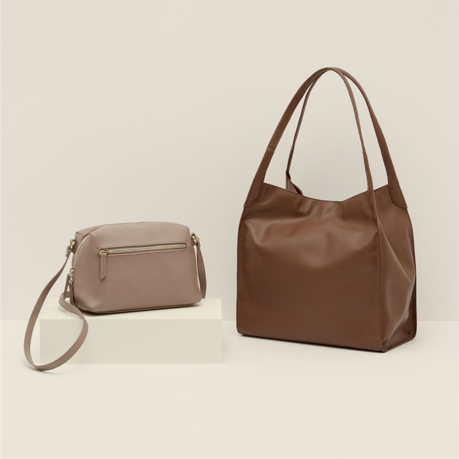 「GU BAG LAB」からお客様と共に開発したバッグ第1弾を発売 | FASHION | FASHION HEADLINE