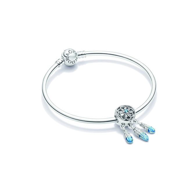 Pandora launches new "CHARM FOR CHANGE" in support of UNICEF | LIFE ...